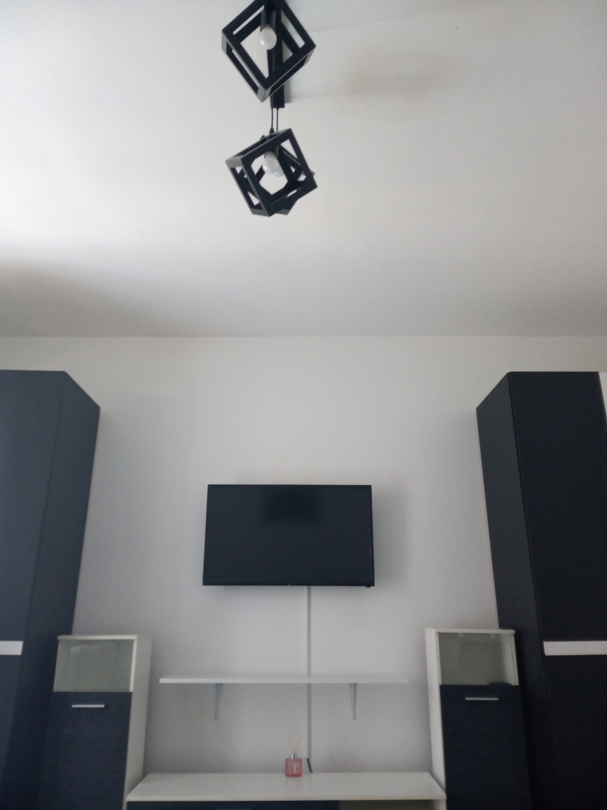 Beograd, Zemun, Zemun-centar, Stan, Najam, 70 m2, 500 € - Trosoban stan ...