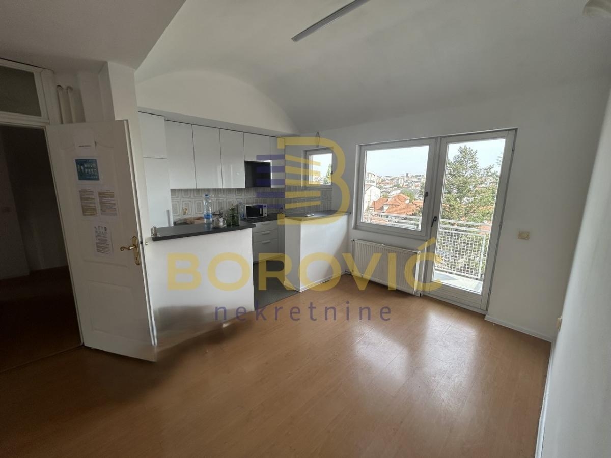 Beograd, Voždovac, Autokomanda, Stan, Izdavanje, 176 m2, 1.300 ...