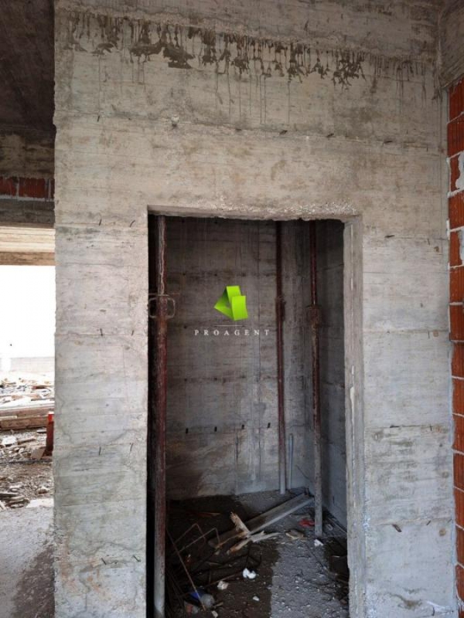 Niš, Vojna bolnica, Stan, Prodaja, 120 m2, 252.000 € - Penthouse sa PDV ...