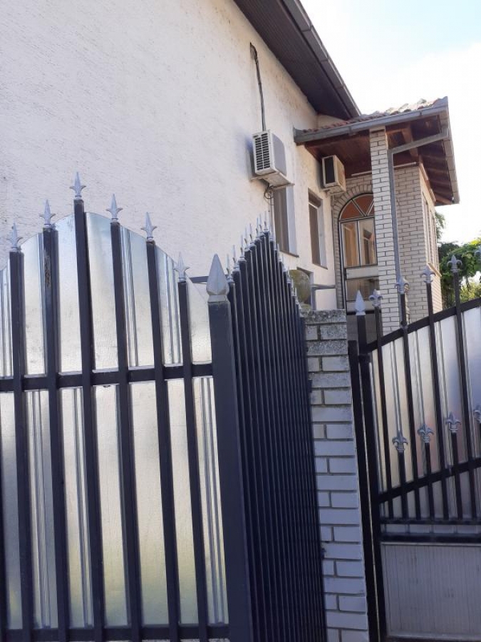 Beograd, Surčin, Surčin (mesto), Kuća, Prodaja, 404 m2, 350.000 ...