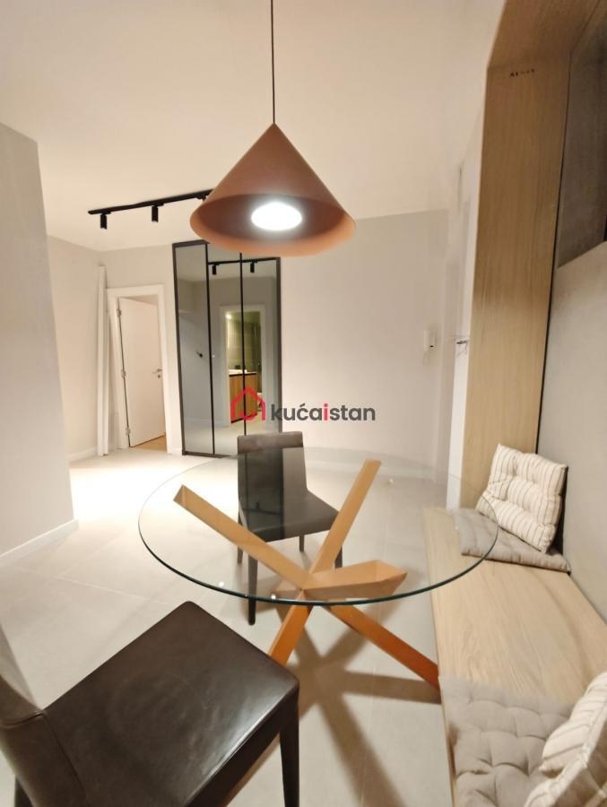 Beograd, Vračar, Bulevar kralja Aleksandra, Stan, Izdavanje, 85 m2, 1. ...