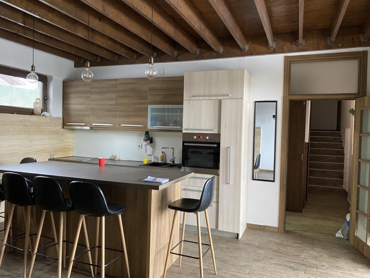 Beograd, Čukarica, Kuća, Prodaja, 189 m2, 250.000 € - CUKARICA BELE ...