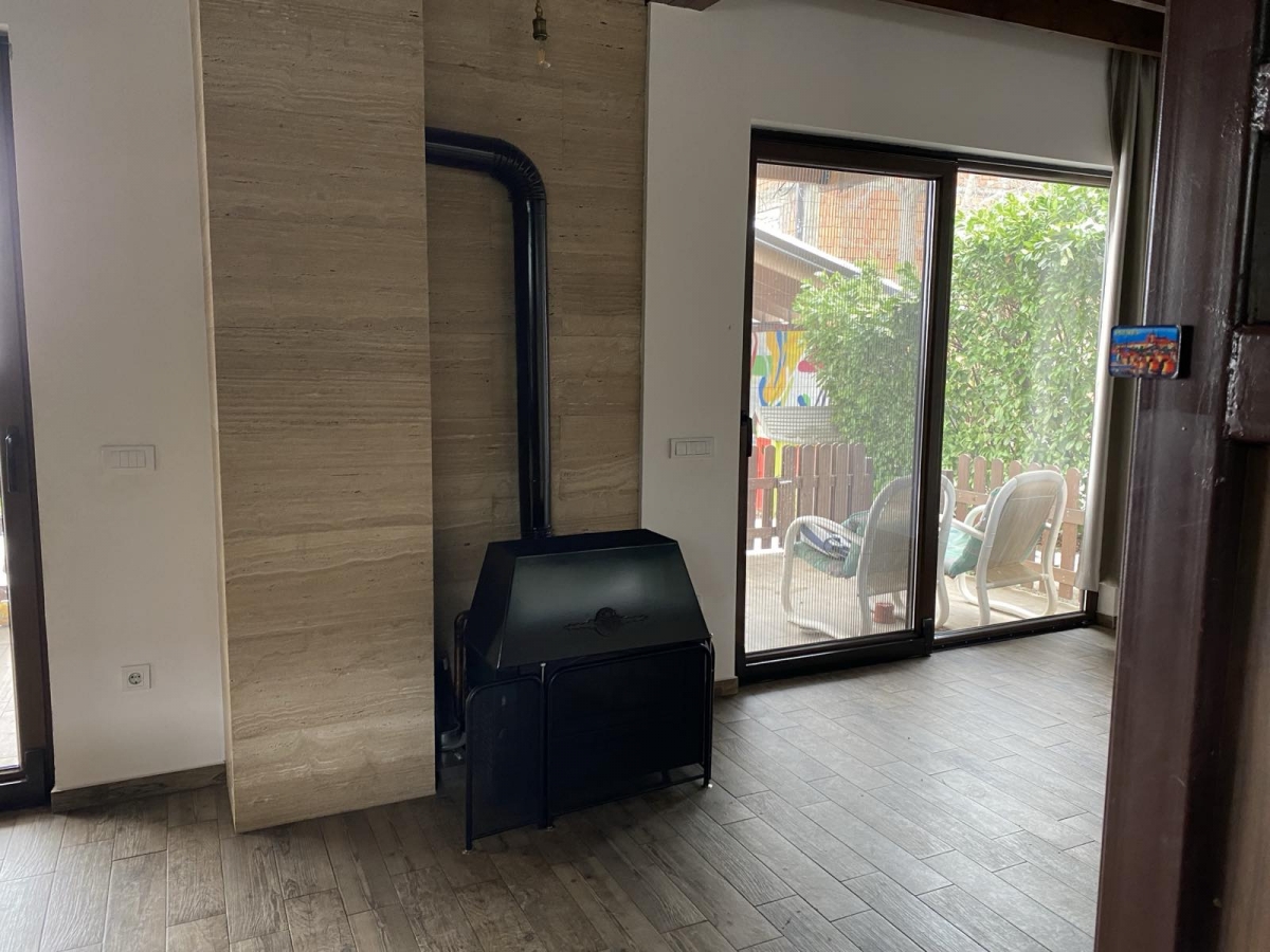 Beograd, Čukarica, Kuća, Prodaja, 189 m2, 250.000 € - CUKARICA BELE ...