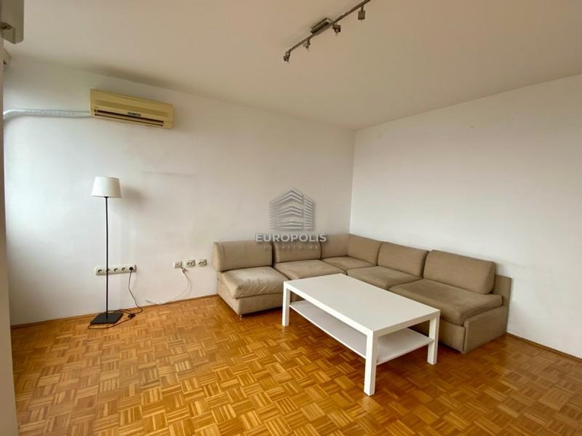 Beograd, Zvezdara, Konjarnik, Stan, Prodaja, 50 m2, 153.000 ...