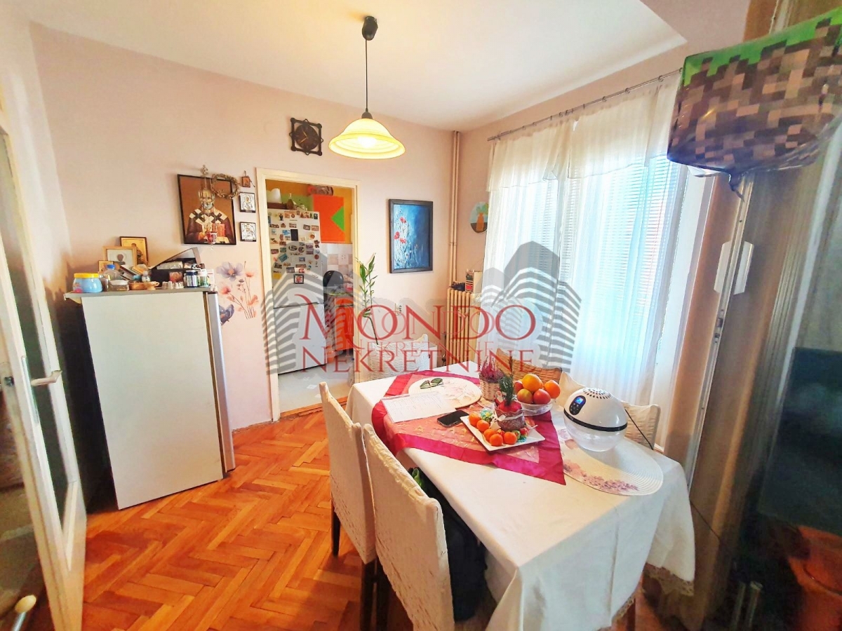 Niš, Centar, Stan, Prodaja, 80 m2, 150.000 € - Trosoban stan u centru ...