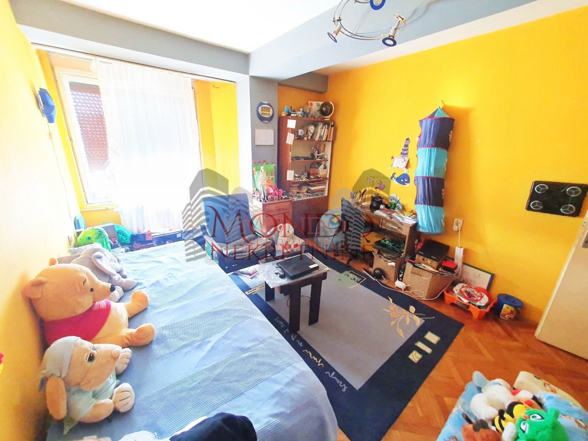 Niš, Centar, Stan, Prodaja, 80 m2, 150.000 € - Trosoban stan u centru ...