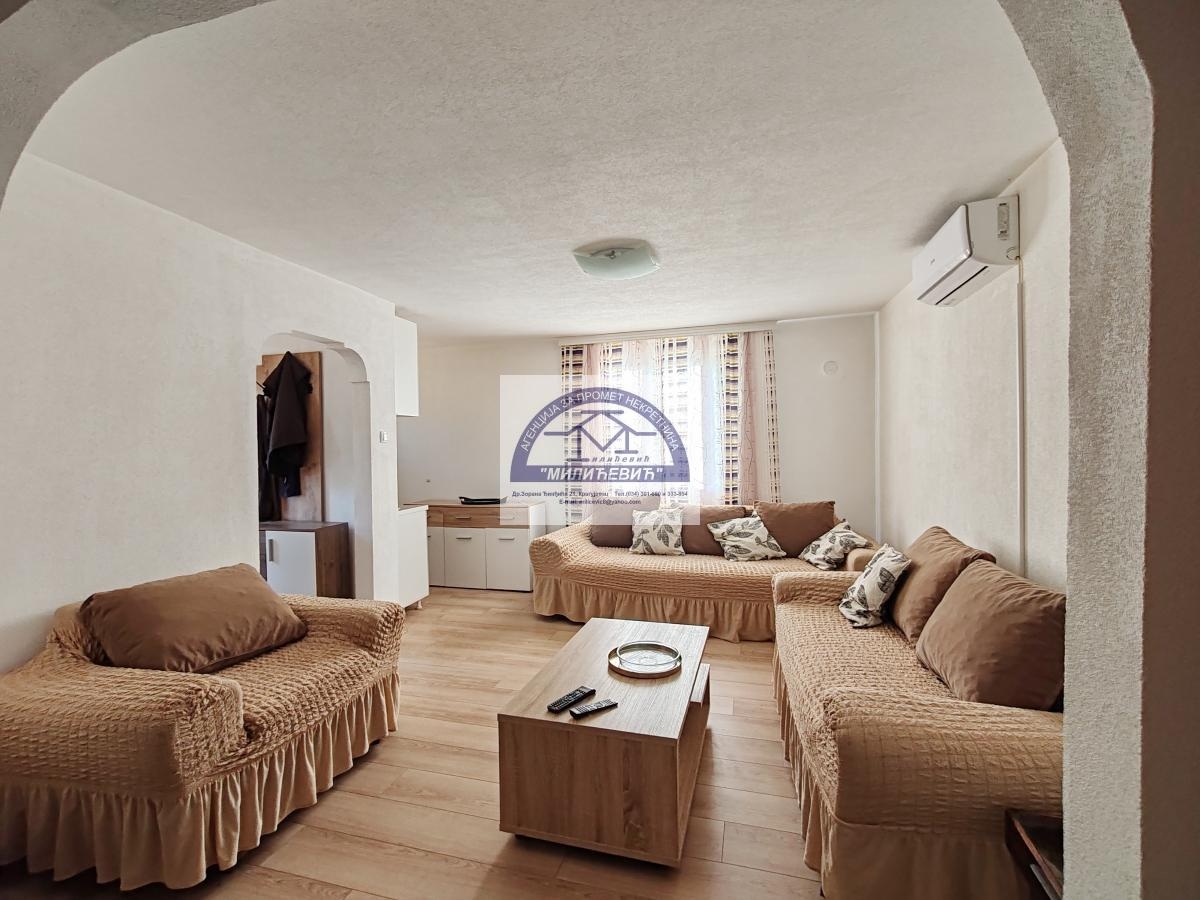 Kragujevac, Petrovac, Kuća, Prodaja, 29 m2, Dogovor - Lepa kuca ...