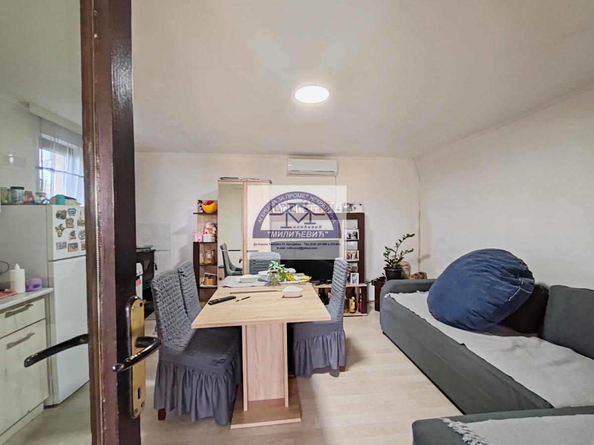 Kragujevac, Petrovac, Kuća, Prodaja, 29 m2, Dogovor - Lepa kuca ...